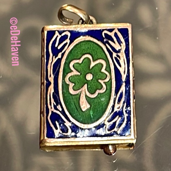 Vintage | Jewelry | 4k Vintage Prayer Scroll Charm | Poshmark